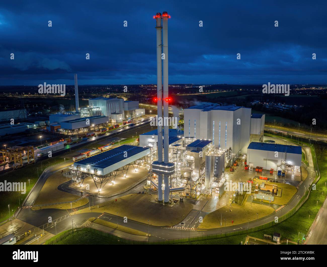 Ferrybridge, Yorkshire, England.Gas and multi fuel power station ...