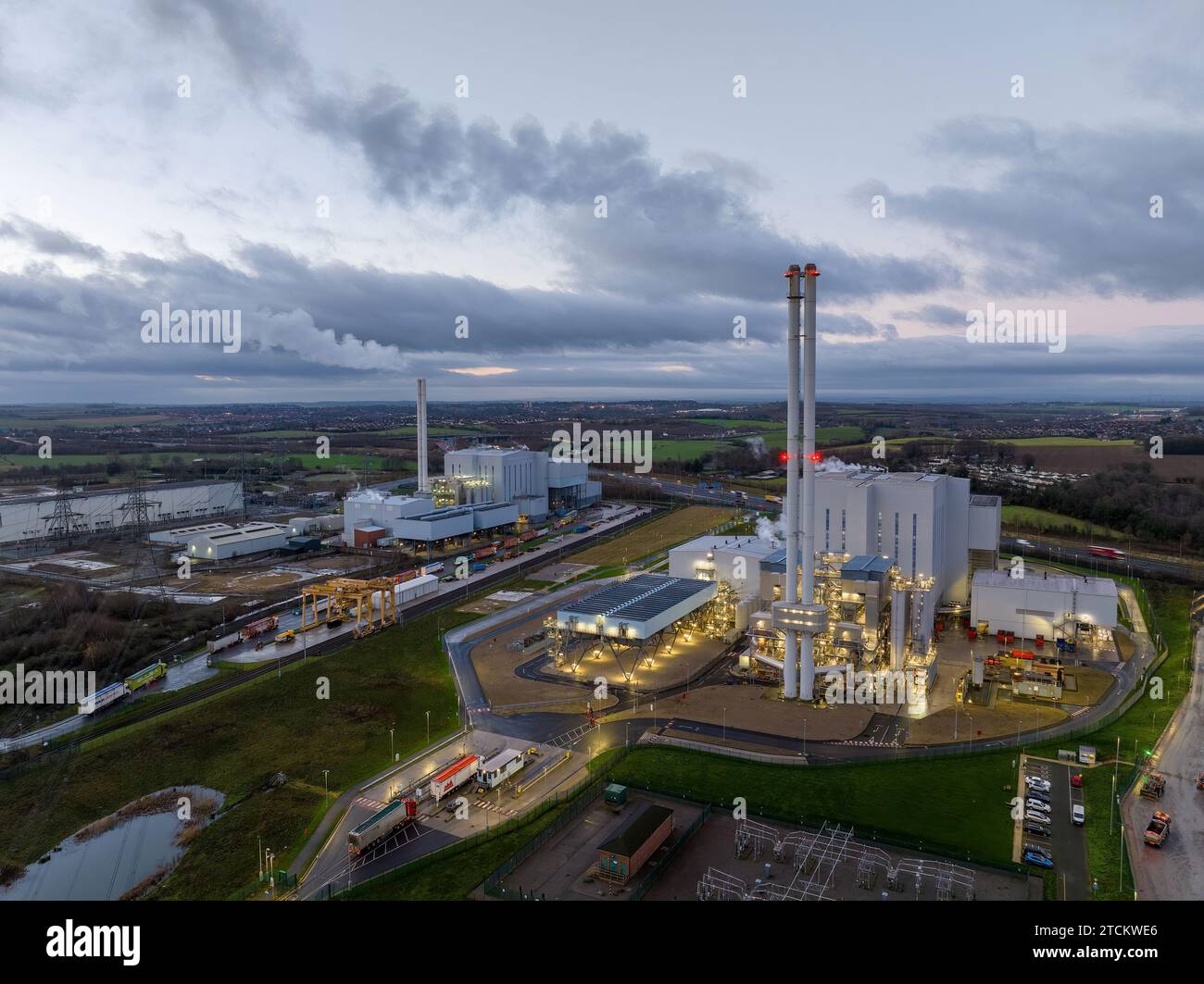Ferrybridge, Yorkshire, England.Gas and multi fuel power station ...