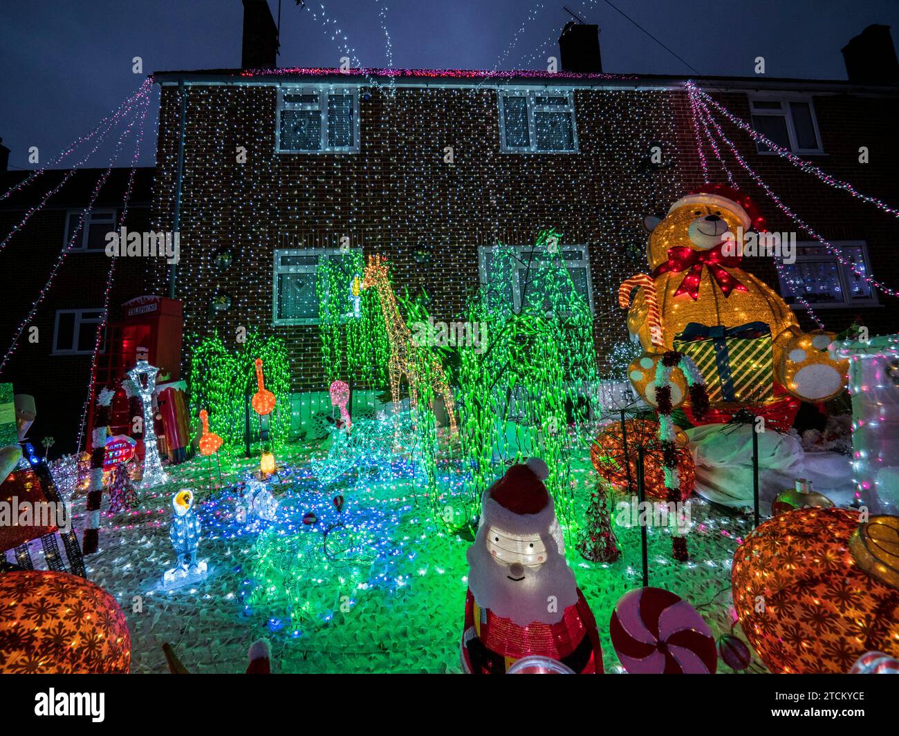 Canterbury, Kent, UK. 13th Dec, 2023. Stunning Christmas House in ...
