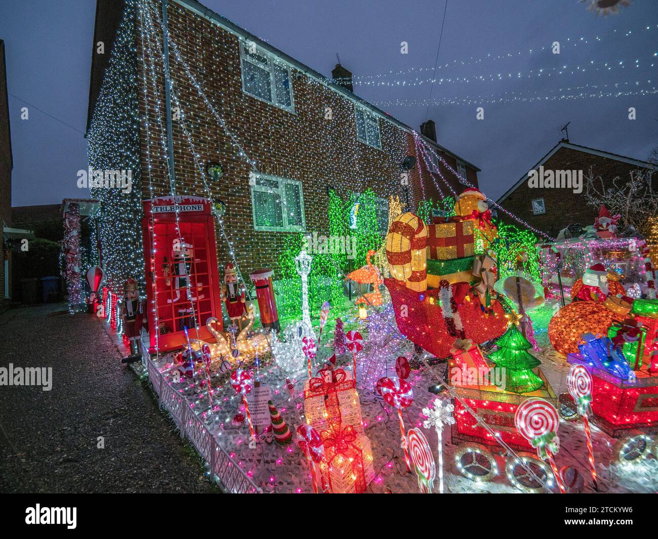 Canterbury, Kent, UK. 13th Dec, 2023. Stunning Christmas House in ...