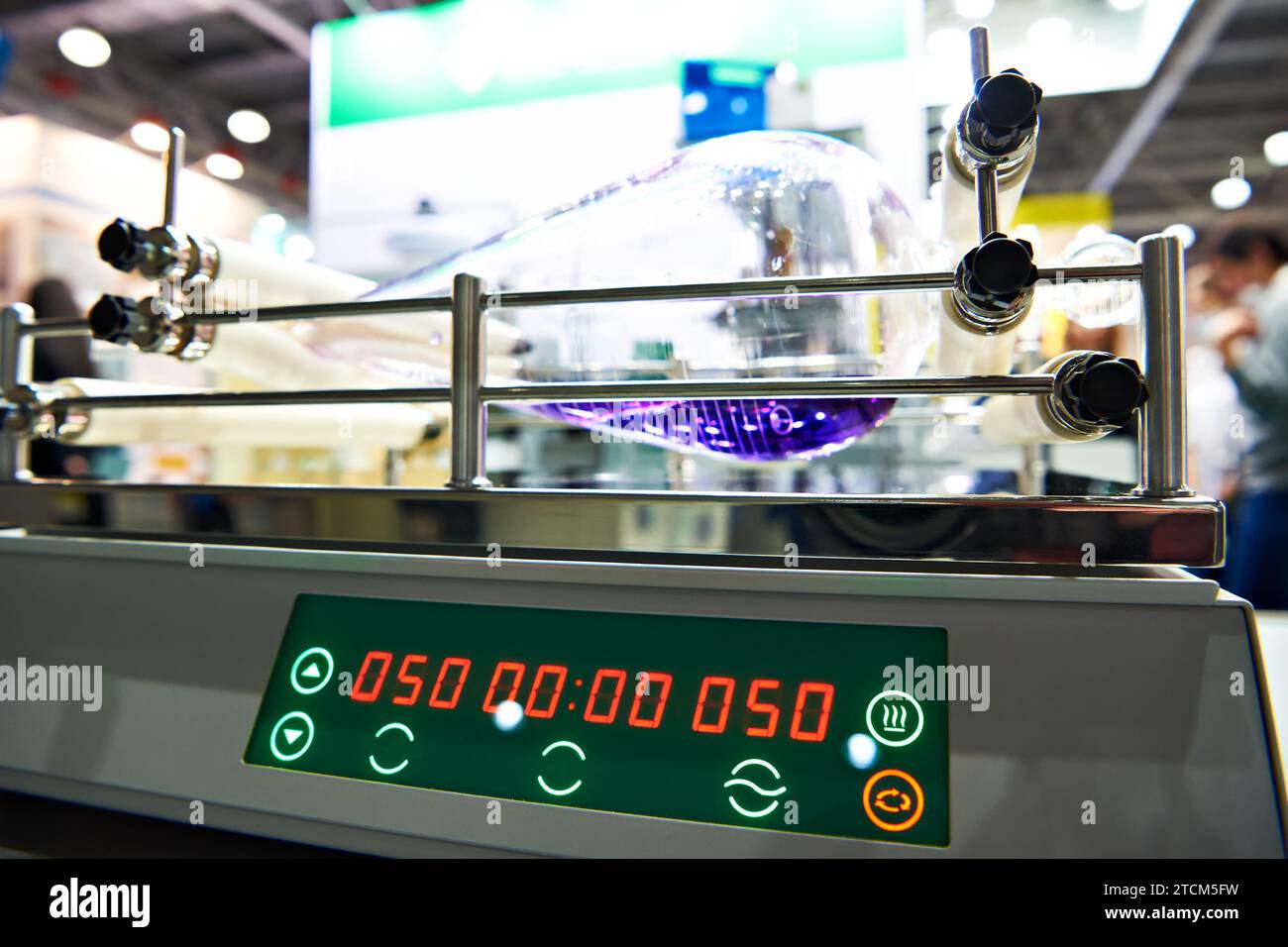 Laboratory shaker with heating and flask with solution Stock Photo - Alamy