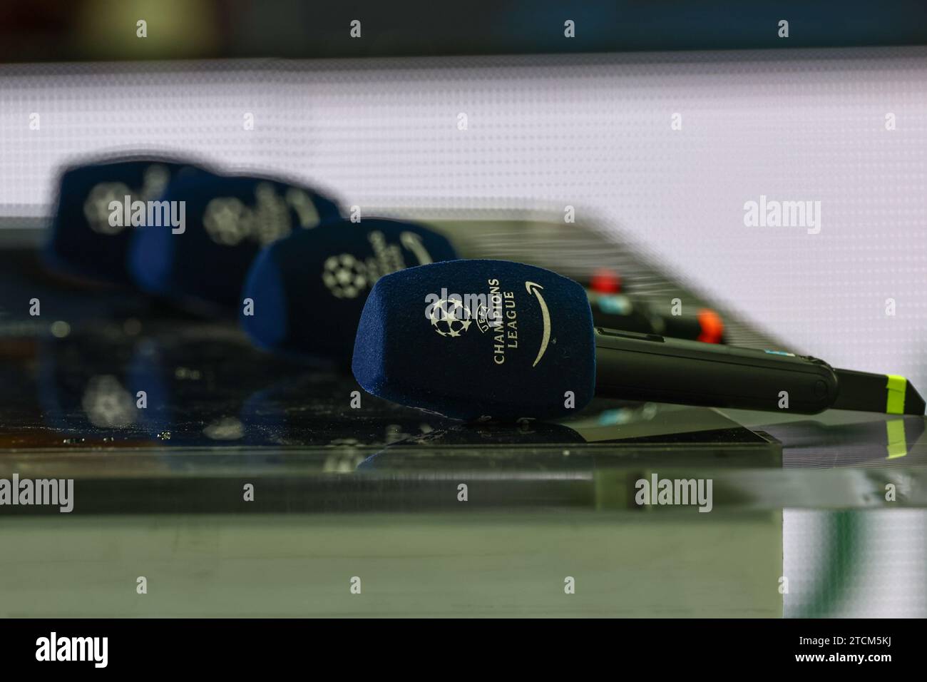 An uefa champions league microphone hi-res stock photography and images ...