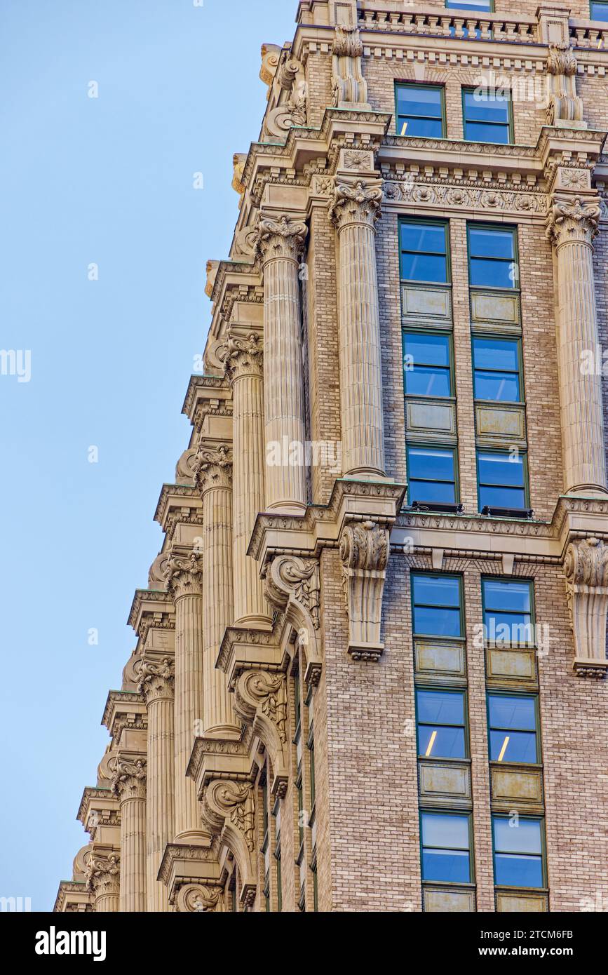 Helmsley Building (former New York Central Building) detail: the ...