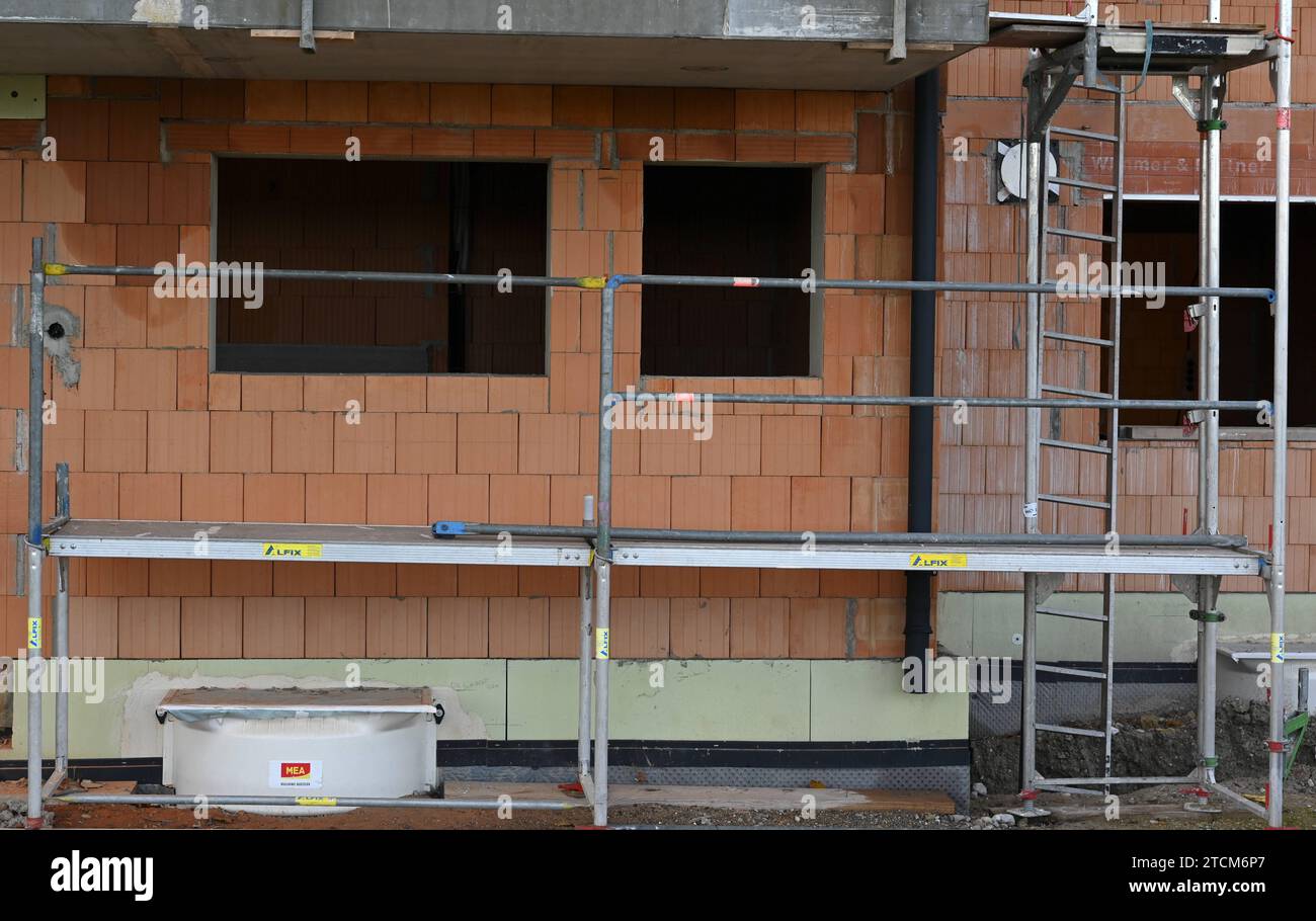 Neubau, Haus, aufgenommen in Eichenau, Bayern, am 10. November 2023 ...