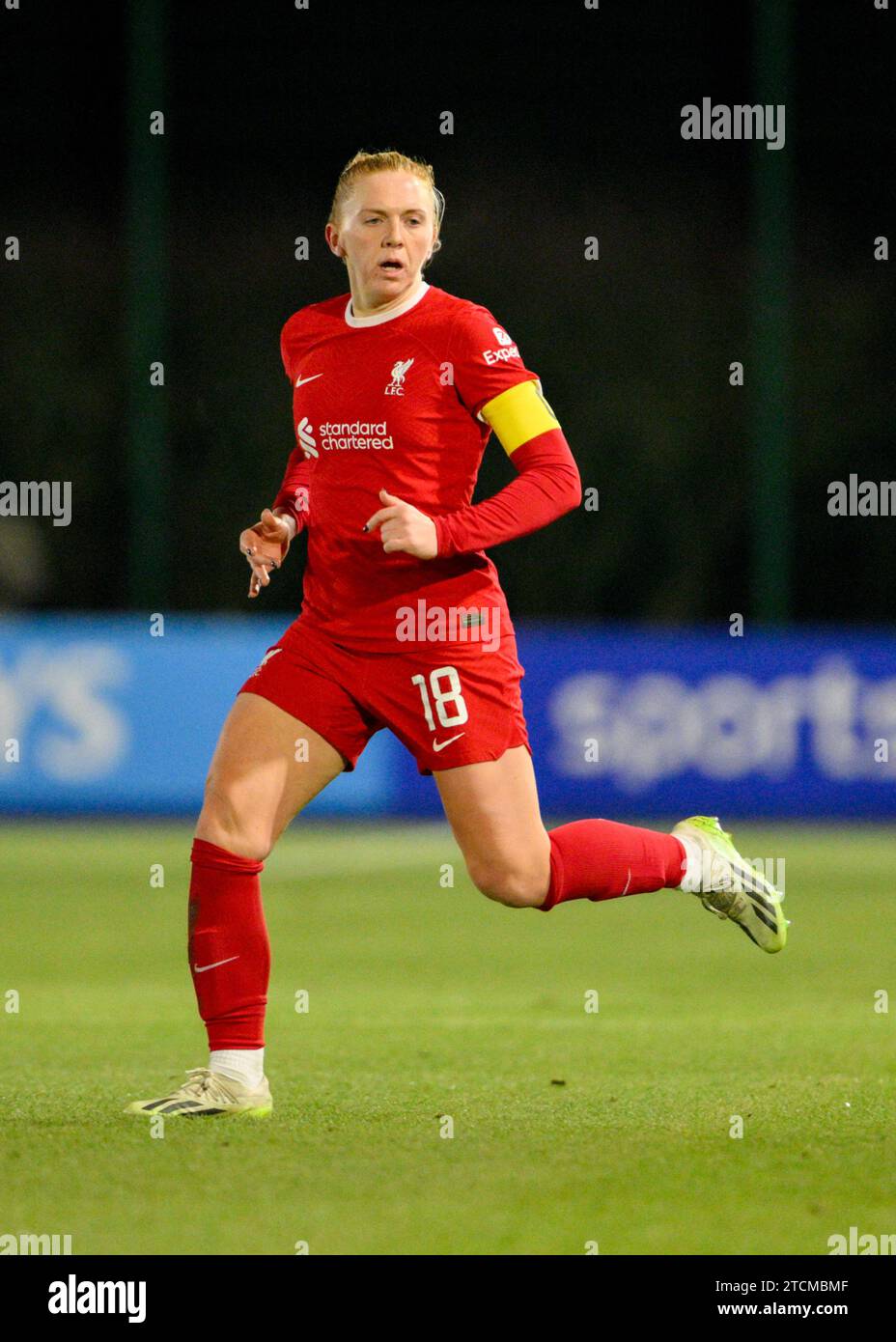 Liverpool football club women hi-res stock photography and images - Alamy