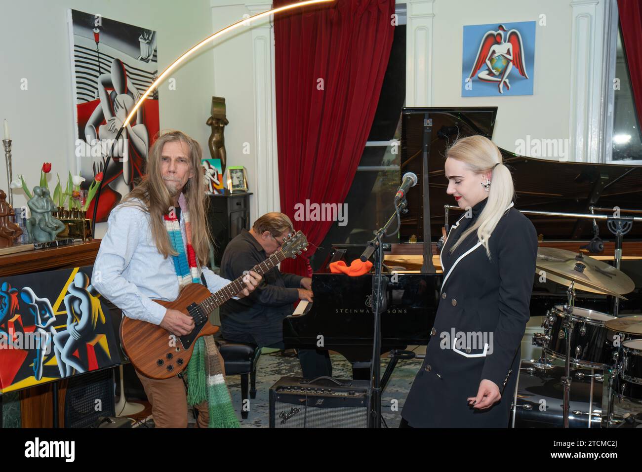 Paul Kostabi, Mark Kostob and Greesi Desiree Langovits perform at Adam ...