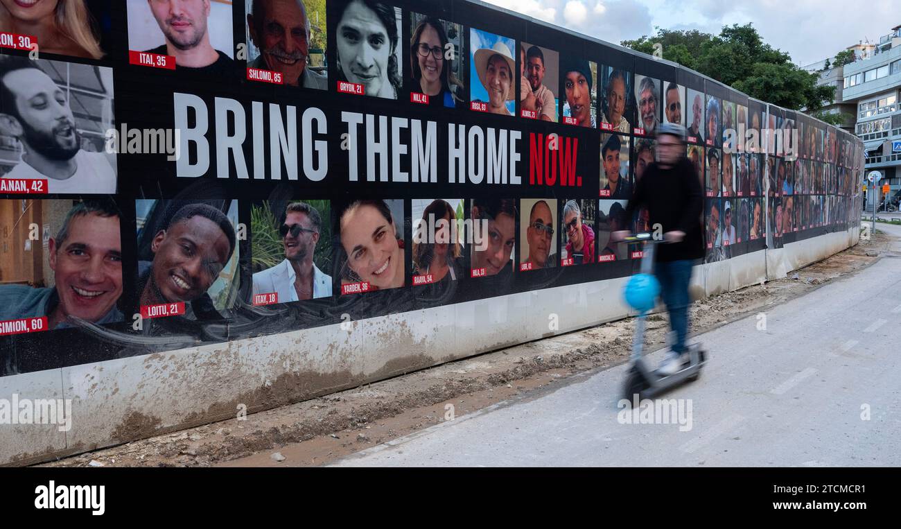 Israel gaza hamas war hostages billboard hi-res stock photography and ...
