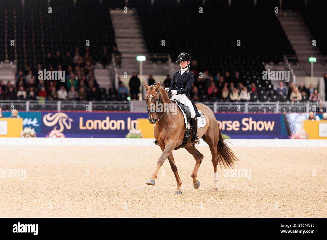 Teamned hi-res stock photography and images - Alamy