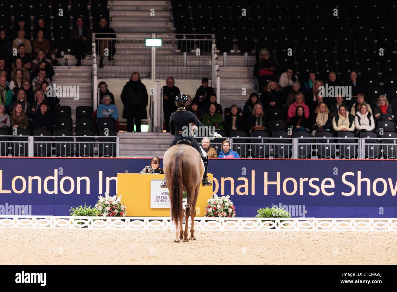 Teamned hi-res stock photography and images - Alamy