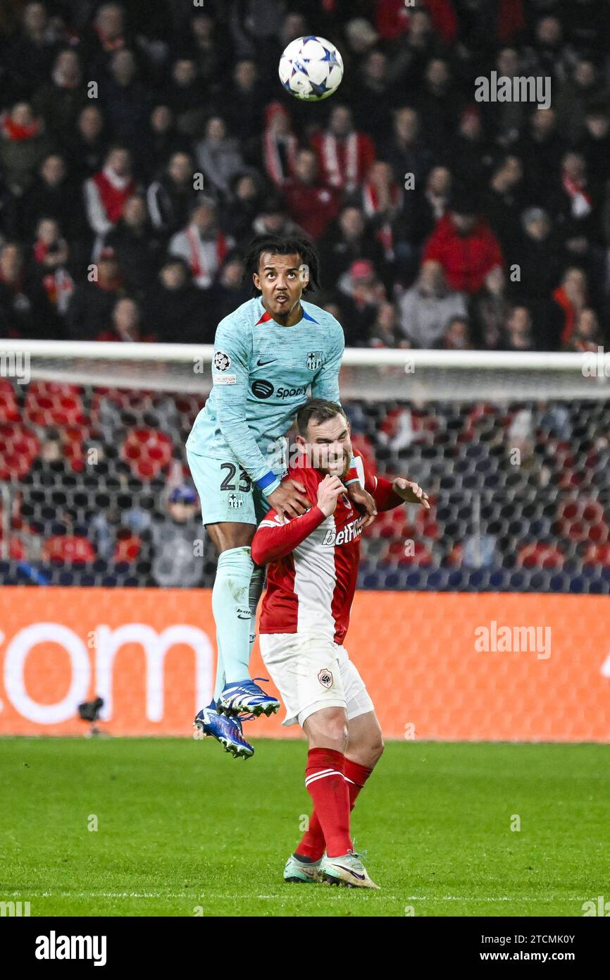 Jules kounde barcelona 2023 hi-res stock photography and images - Alamy