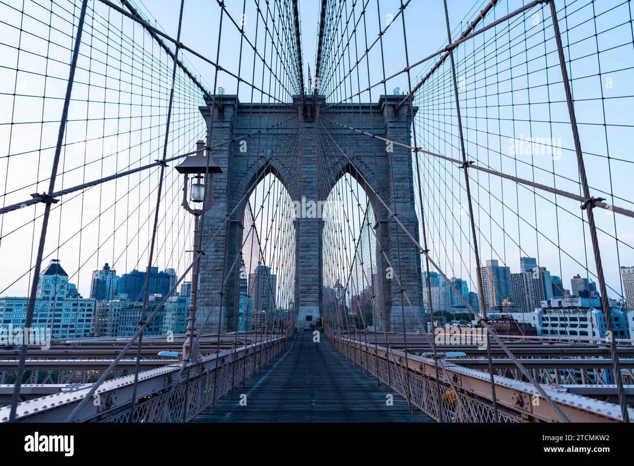 brooklyn bridge to manhattan. urban architecture landmark of brooklyn ...