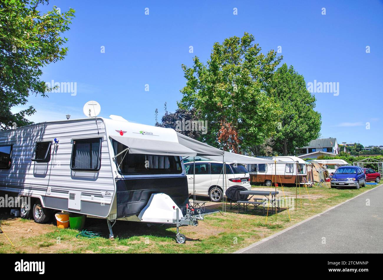Camping ground at Kaiteriteri Beach, Motueka, Tasman Region, South ...