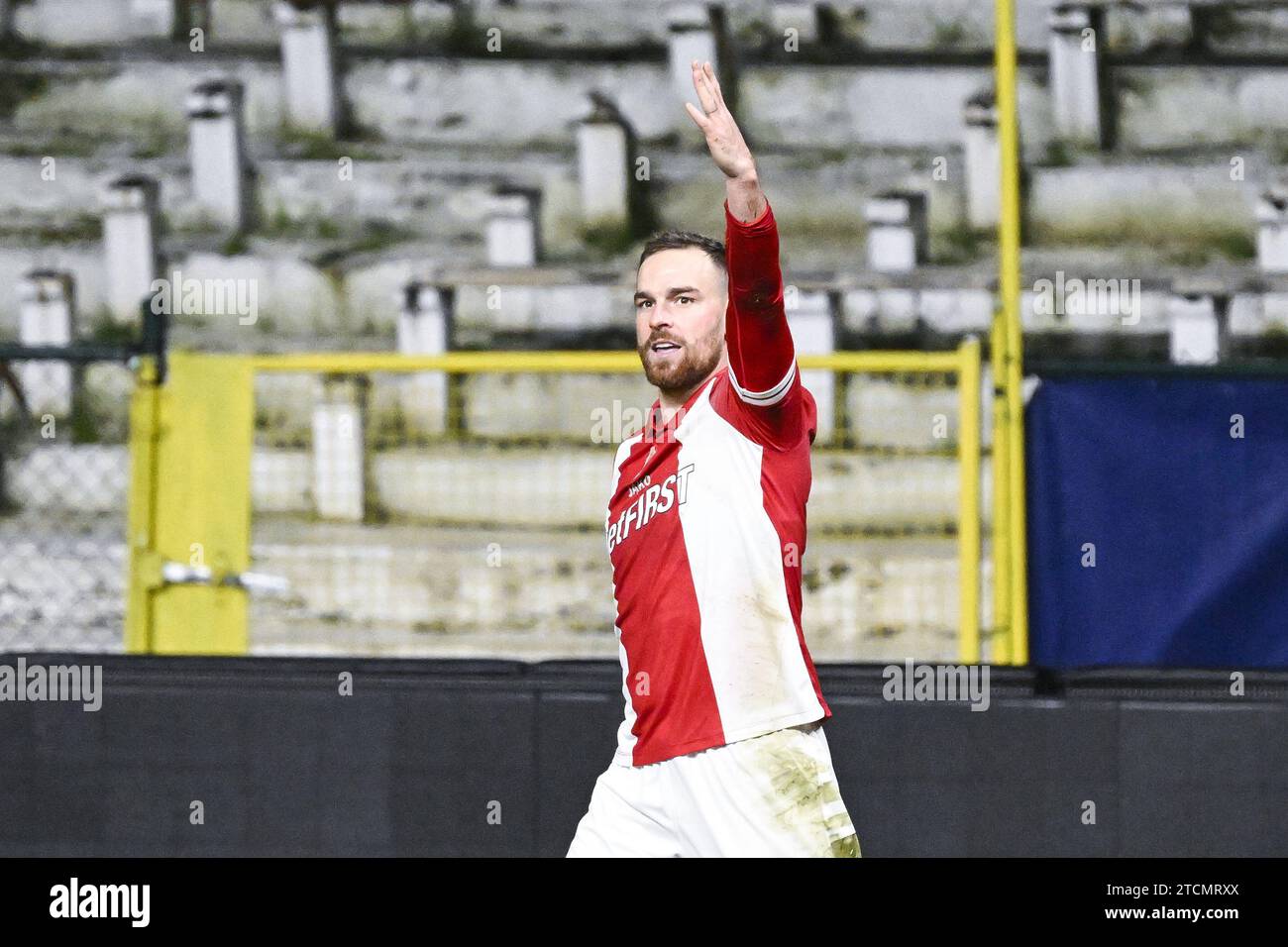 Antwerp, Belgium. 13th Dec, 2023. Antwerp's Vincent Janssen celebrates ...