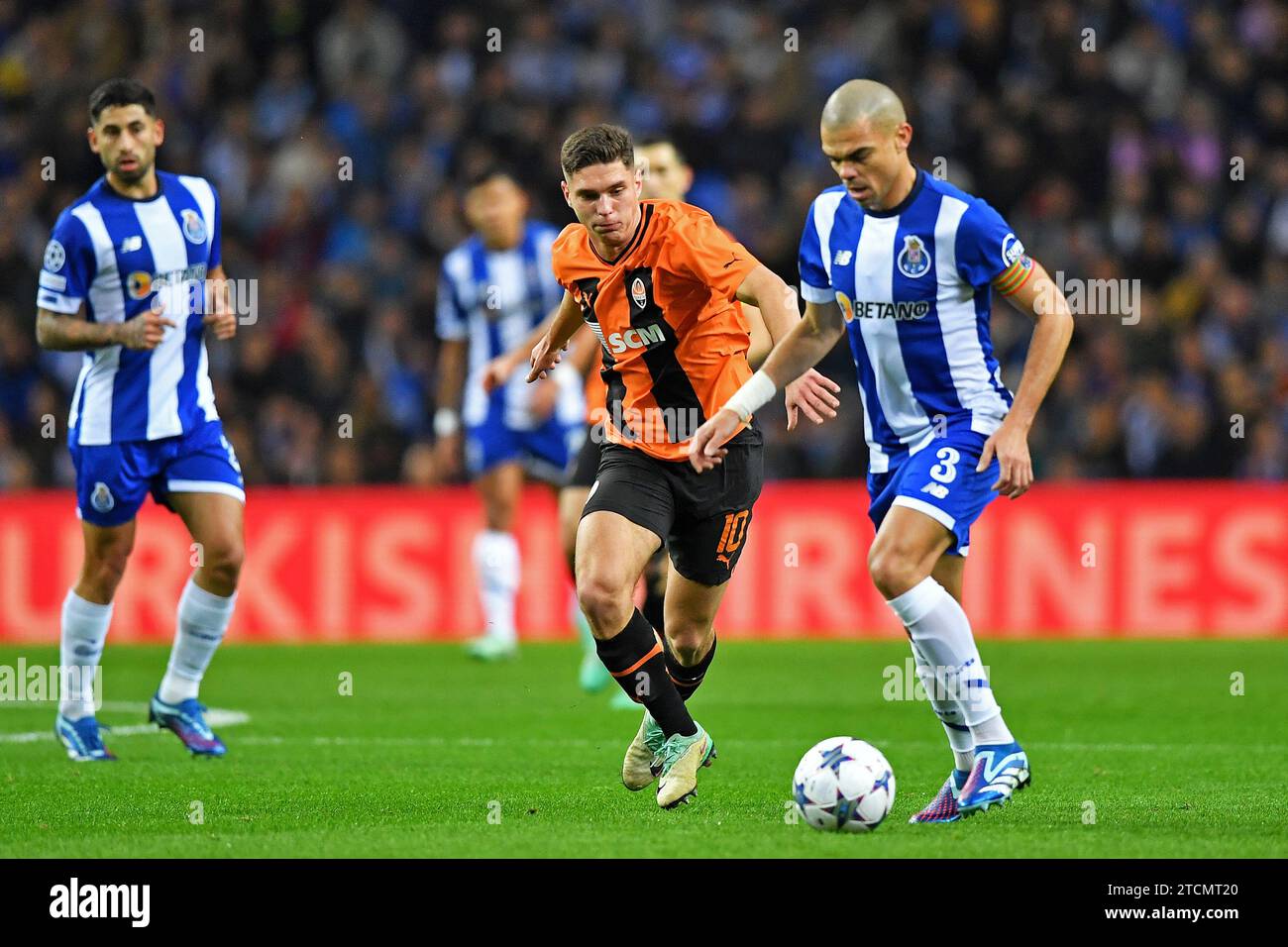 Porto, Portugal. 13th December 2023: EUFA Champions League football, FC ...