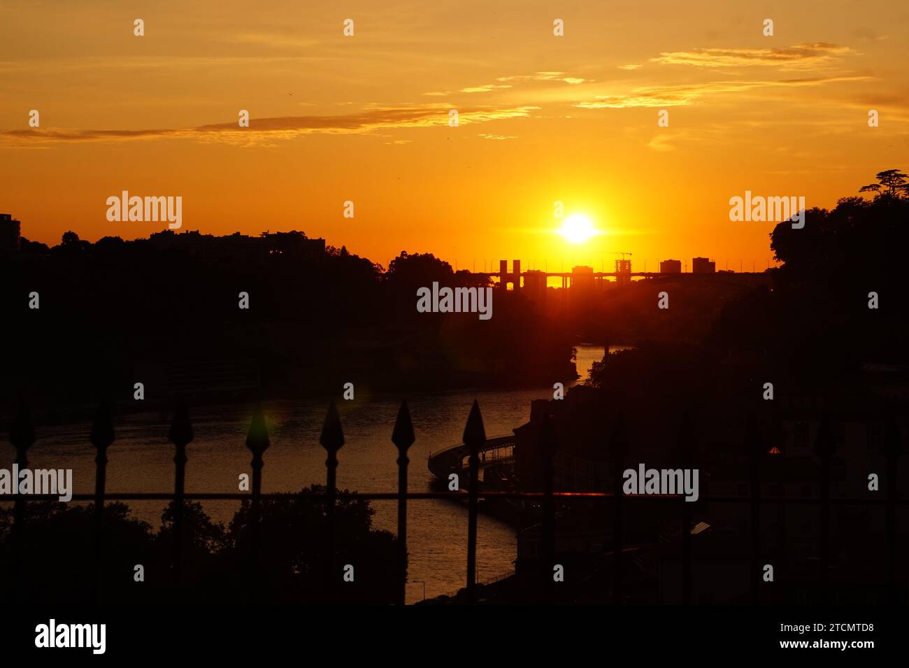 Porto sunset hi-res stock photography and images - Alamy