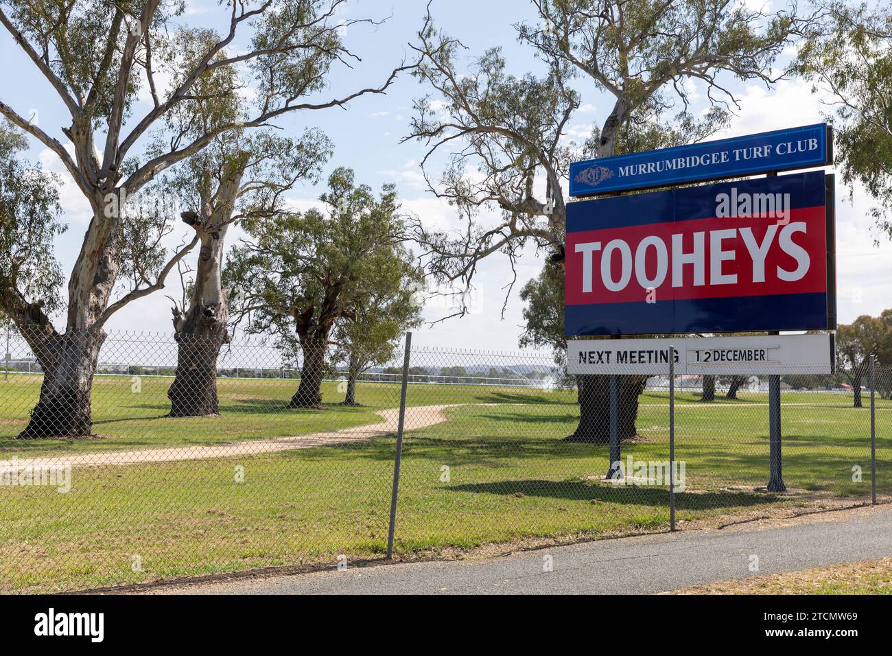 Australian racecourse hi-res stock photography and images - Alamy
