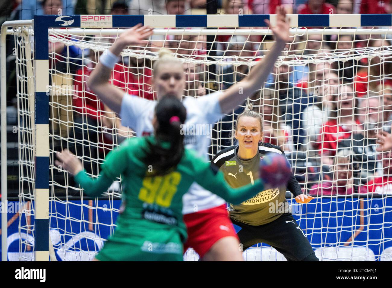 Herning, Denmark. 13th Dec, 2023. Goalkeeper Sandra Toft and Kathrine ...