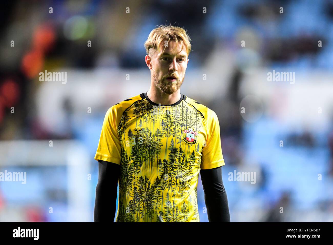 Coventry on Wednesday 13th December 2023. Goalkeeper Joe Lumley (13 ...