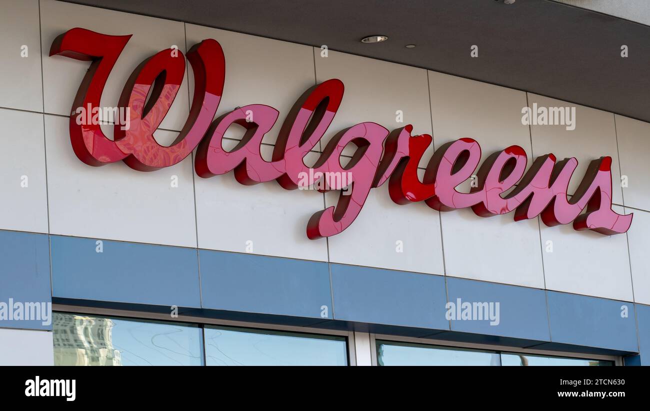 Close up of Walgreens sign on the building. Paradise, Nevada, United ...