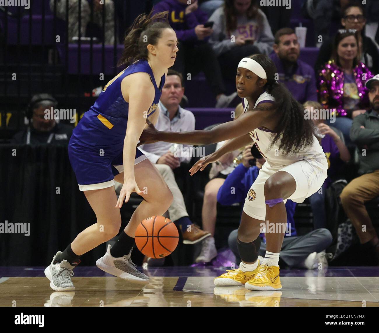 Baton Rouge, USA. 12th Dec, 2023. McNeese Cowgirls forward Julia Puente ...