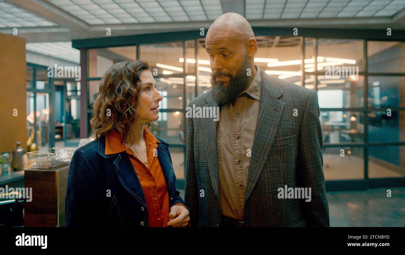 SURREALESTATE, from left: Joy Tanner, Maurice Dean Wint, 'Dearly ...