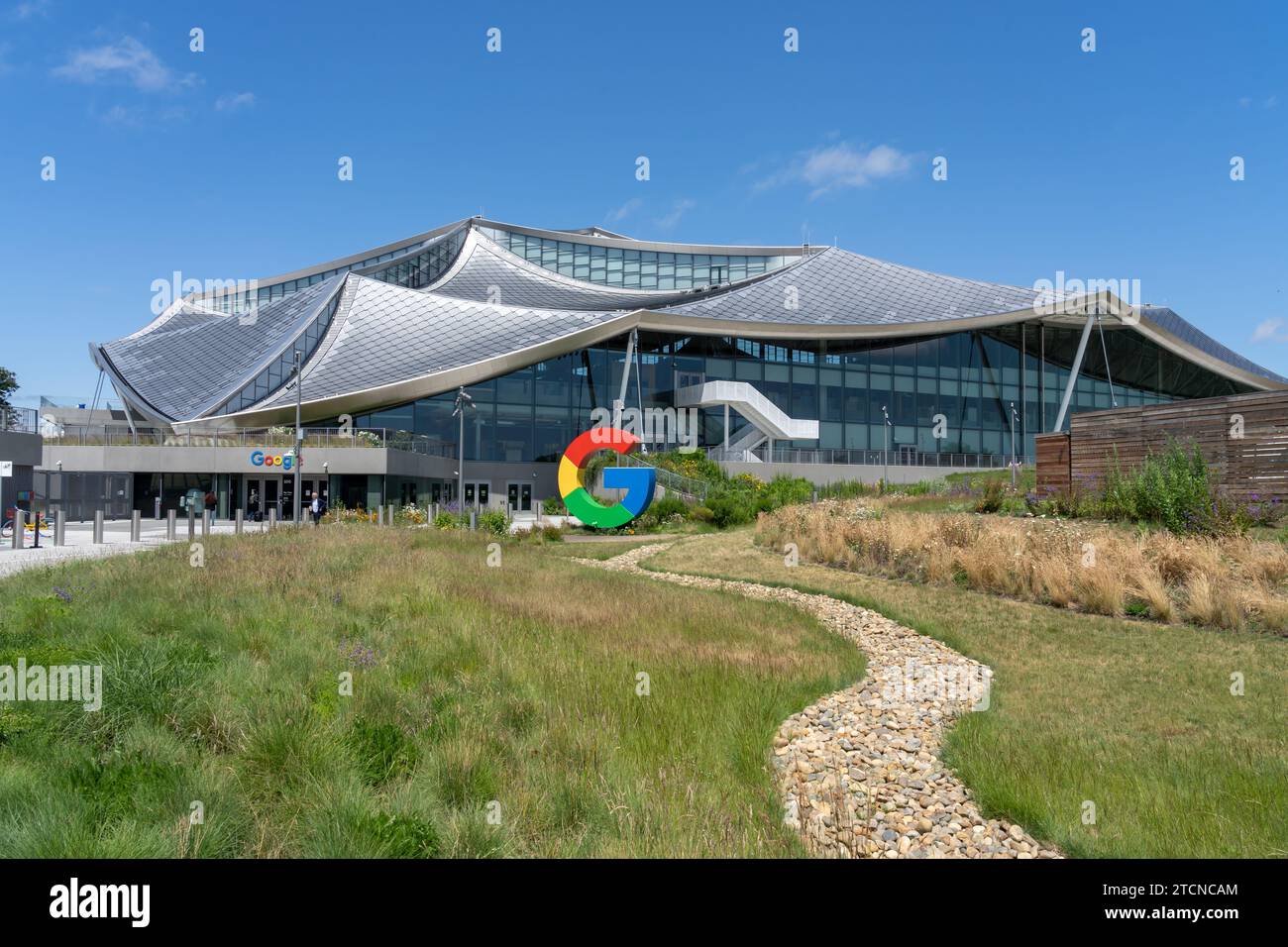 Google Bay View corporate campus in Mountain View, California, USA ...