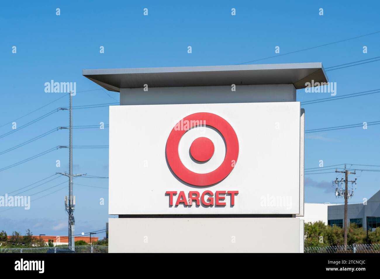 Target logo hi-res stock photography and images - Alamy