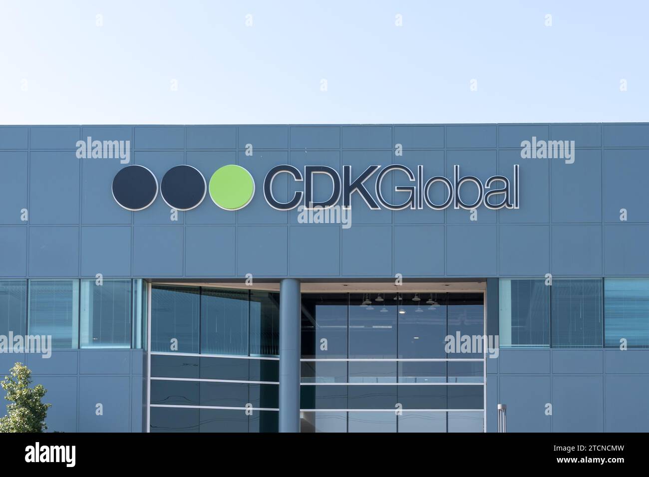 Global headquarters hi-res stock photography and images - Alamy