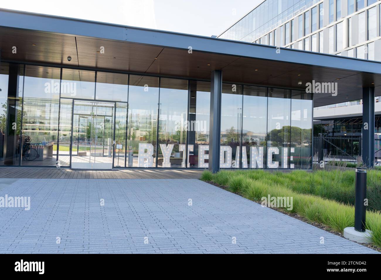 Bytedance hi-res stock photography and images - Alamy