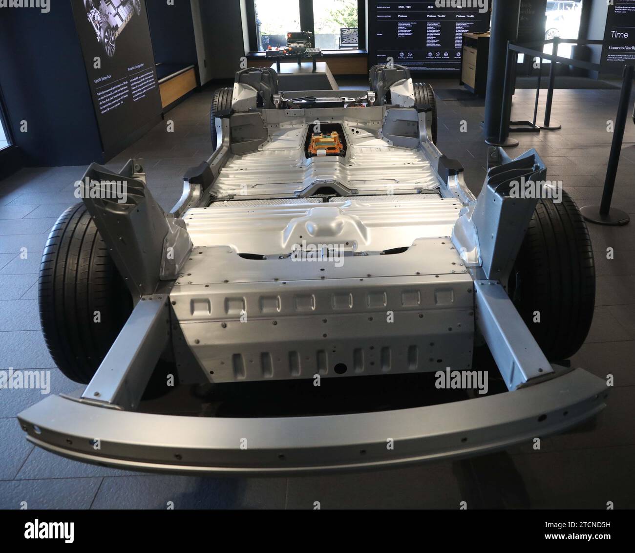 New York, New York, USA. 13th Dec, 2023. A view of the chassis of Lucid ...