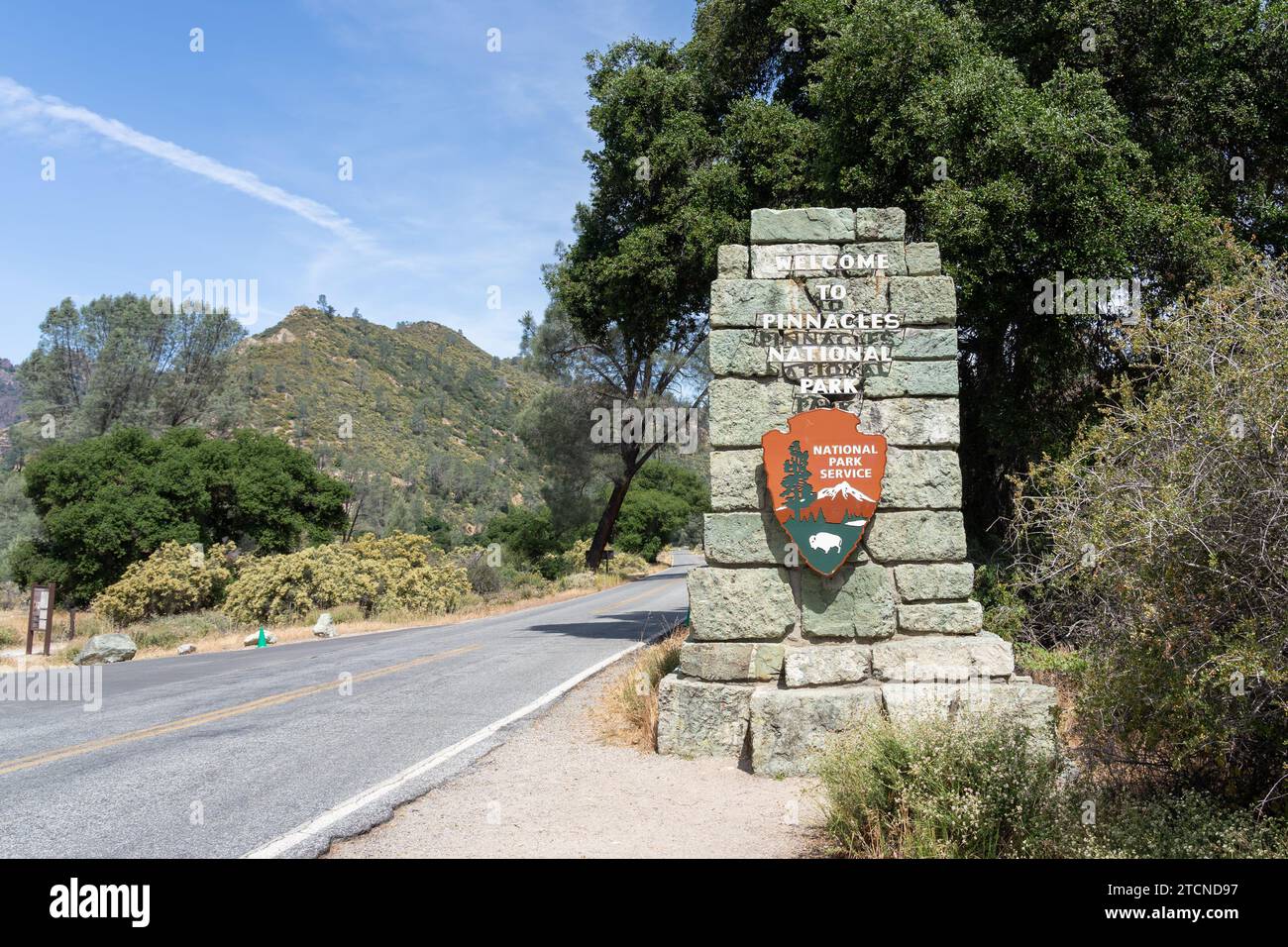 June 2023 welcome sign hi-res stock photography and images - Alamy