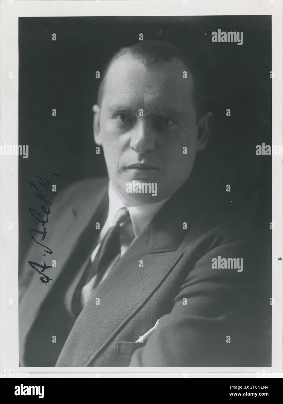 World chess champion hi-res stock photography and images - Alamy