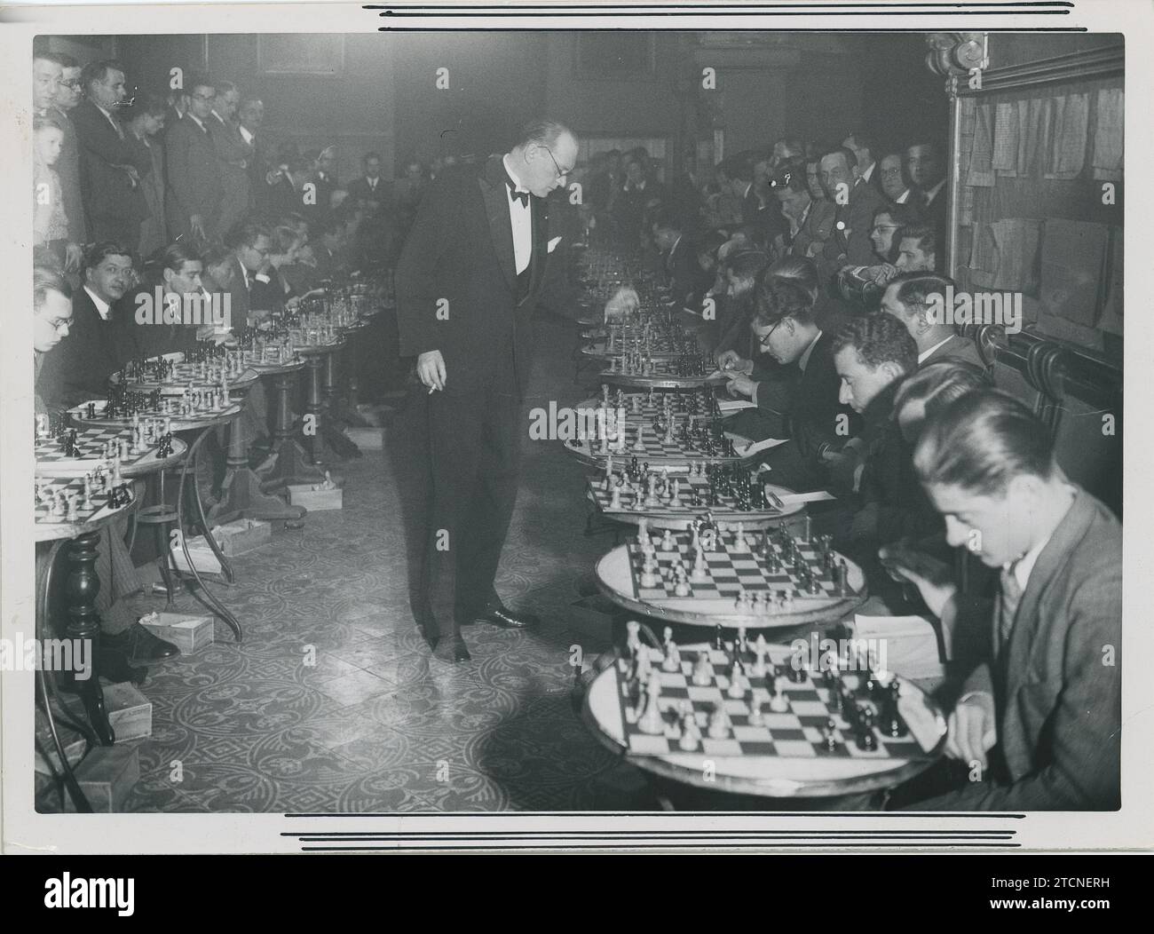 Chess 01 hi-res stock photography and images - Alamy