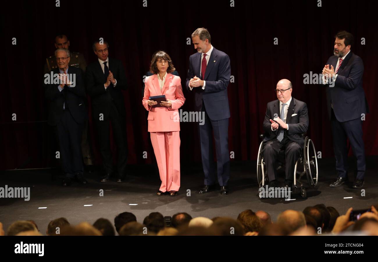 Madrid, 02/26/2020. The King presents the in memoriam award to Plácido ...