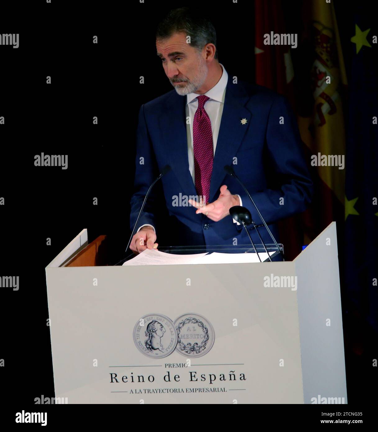 Madrid, 02/26/2020. The King presents the in memoriam award to Plácido ...