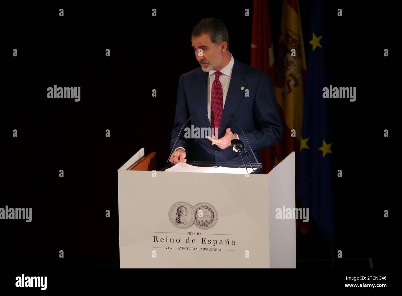 Madrid, 02/26/2020. The King presents the in memoriam award to Plácido ...