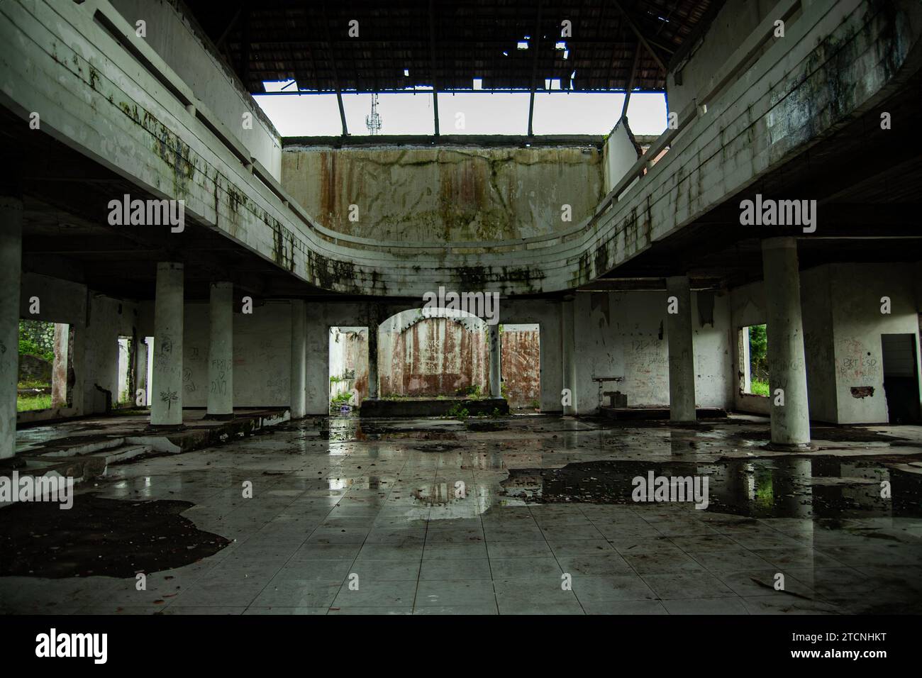 Old broken roof inside hi-res stock photography and images - Alamy