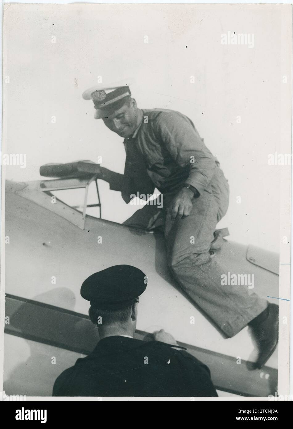 Seville, 02/14/1936. Tablada air base. Arrival in Seville from Camaguey ...