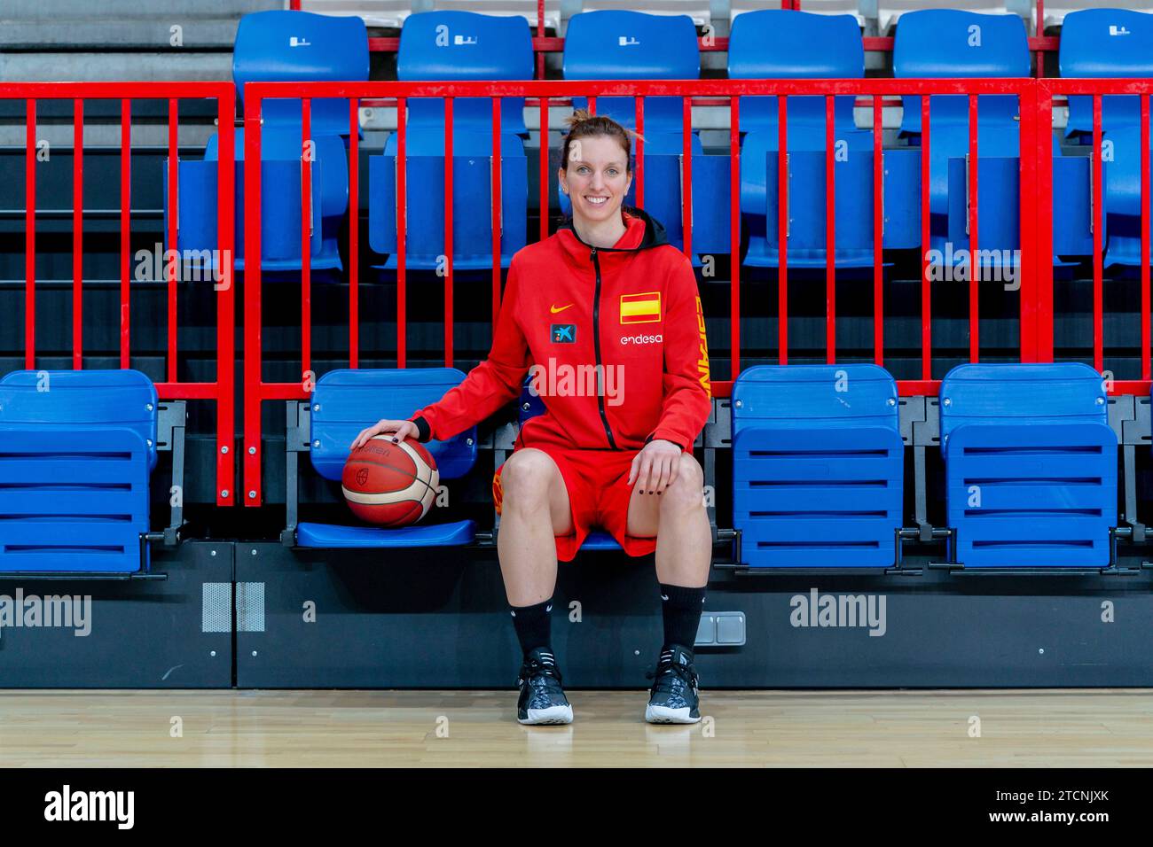 Madrid, 02/03/2020. Laura Gil, center of the Spanish team, poses for ...