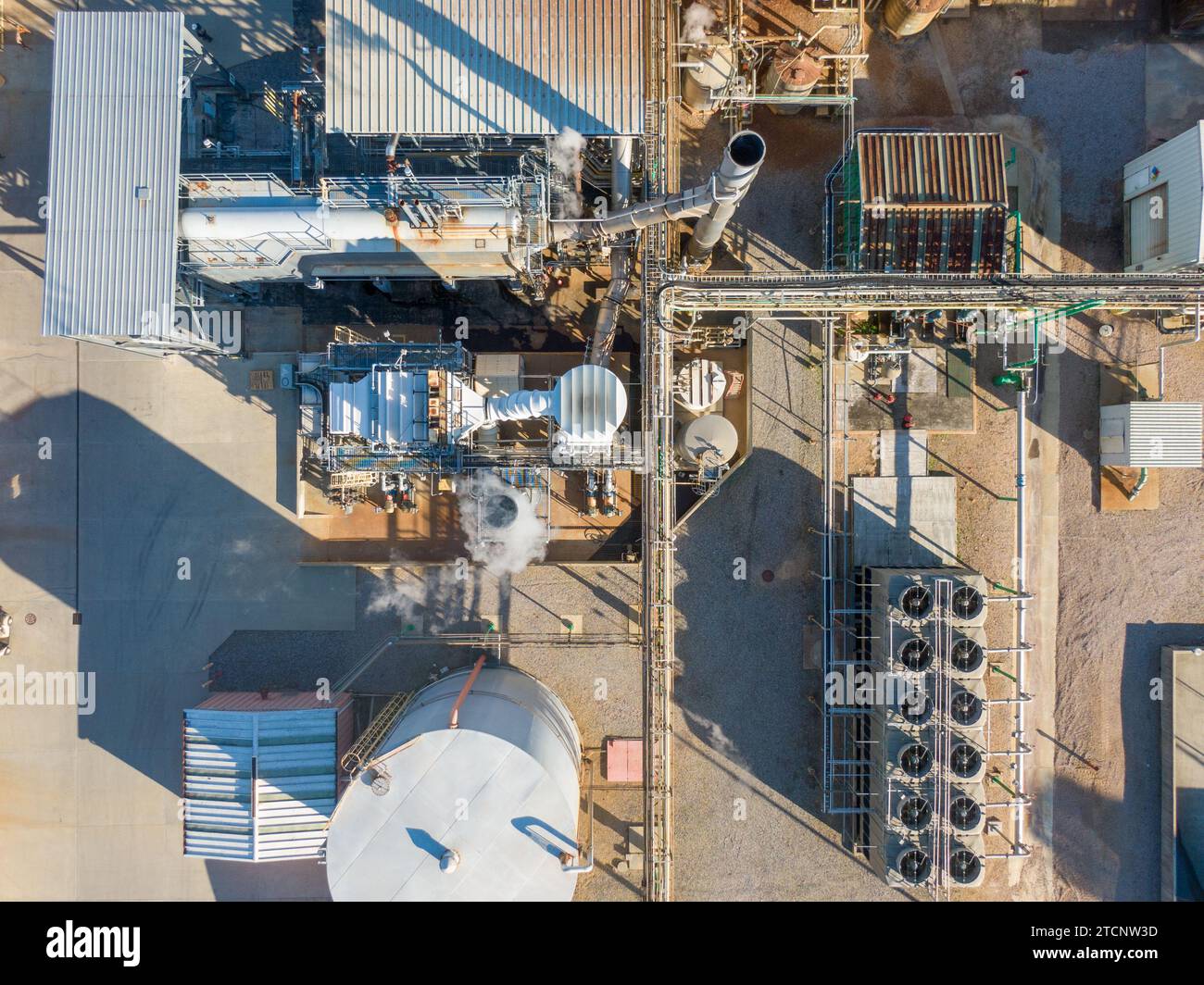 Pharmaceutical manufacturing hi-res stock photography and images - Alamy