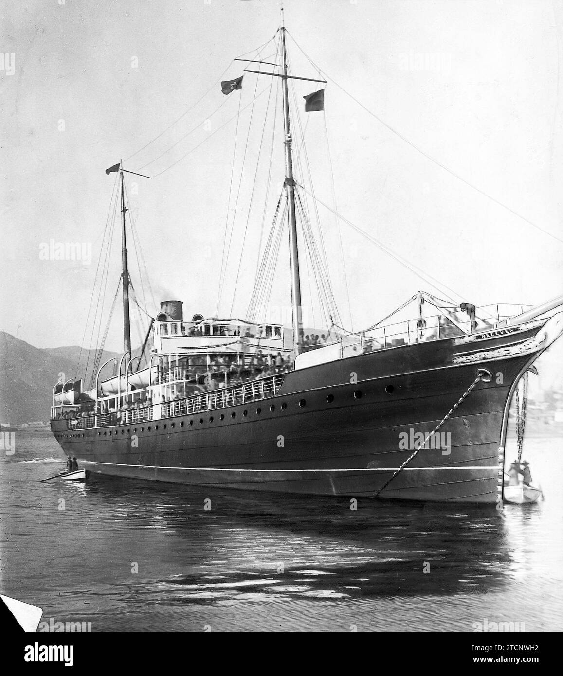 07/31/1921. Melilla. At the port Arrival of the Steamship "Bellver ...