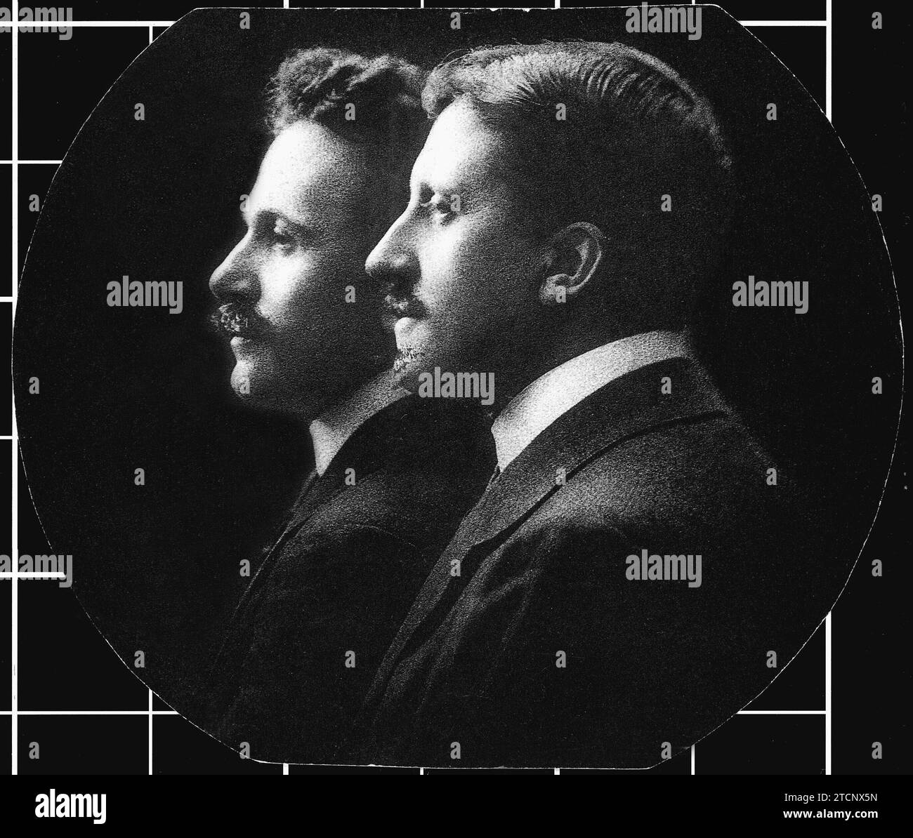 12/31/1929. The Álvarez Quintero Brothers Pose Smiling. Credit: Album ...