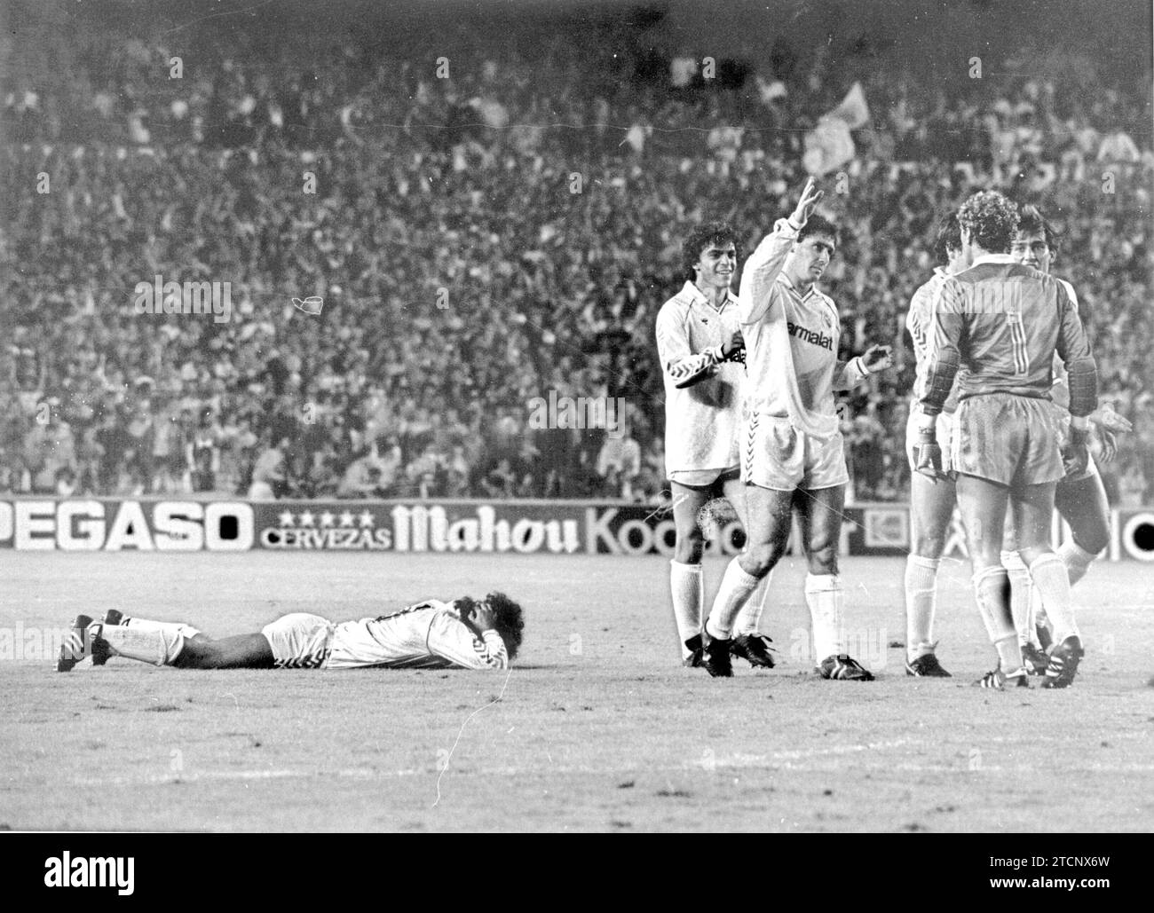 Hugo sanchez 1987 hi-res stock photography and images - Alamy