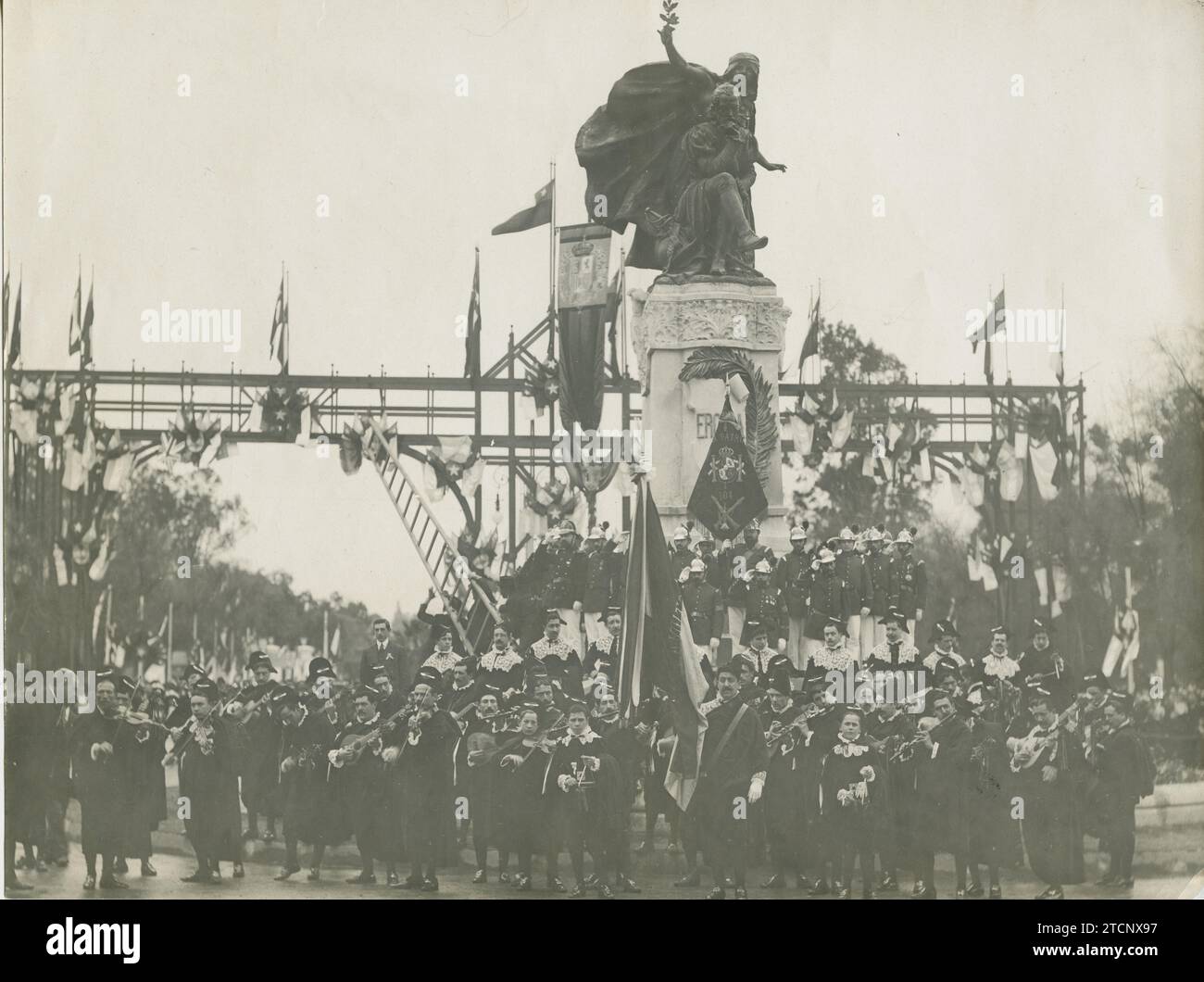 Santiago de Chile (Chile), October 1910. Inauguration of the Ercilla ...