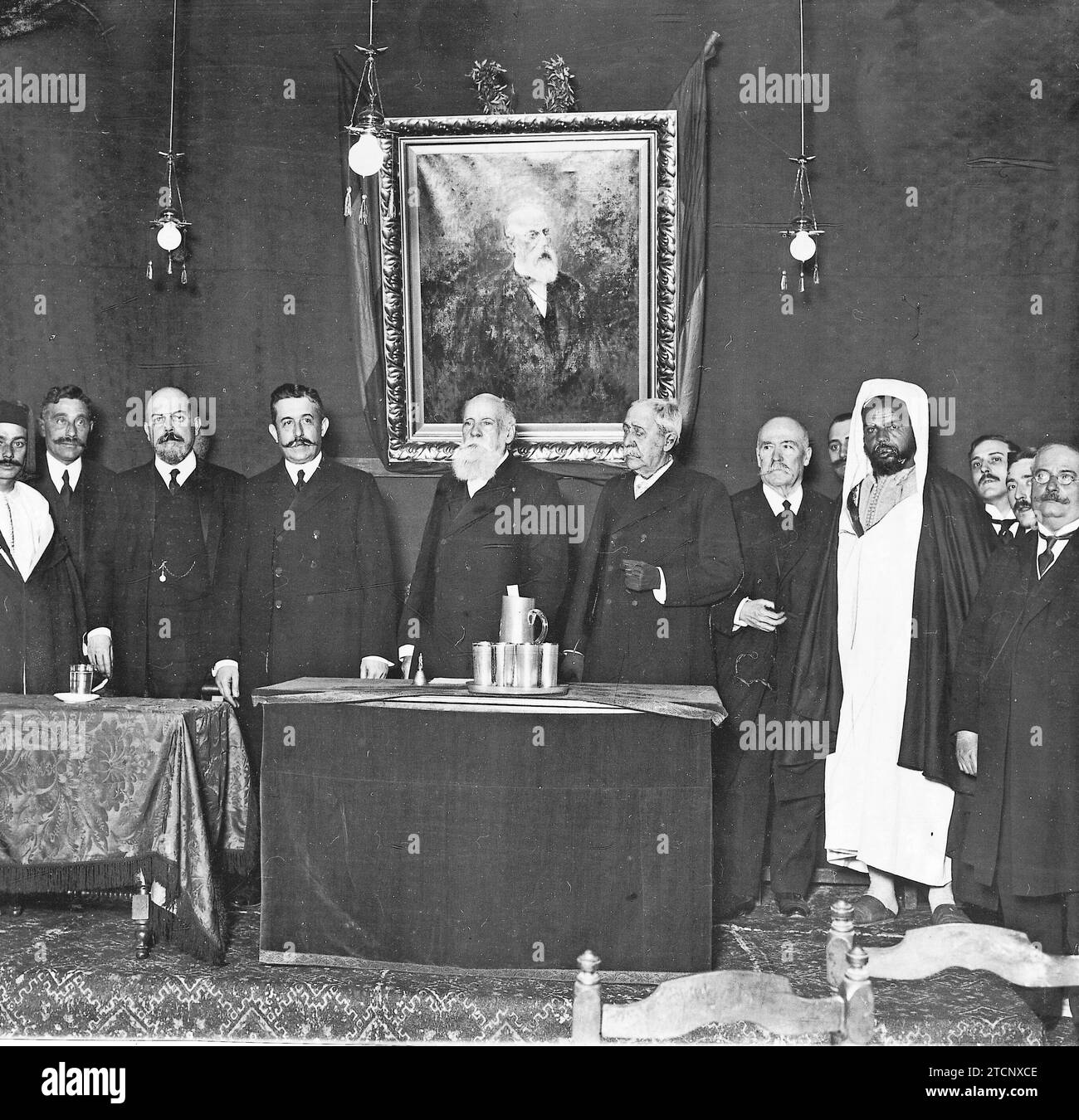 04/01/1913. In the Moroccan Hispanic center of Madrid. Presidential ...