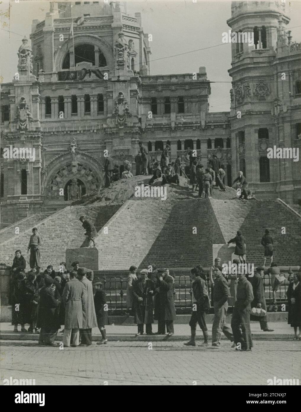 Madrid, 04/01/1939. Spanish Civil War. With the liberation of Madrid ...