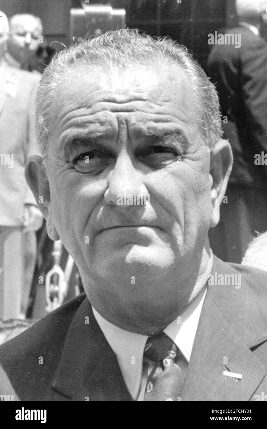 31 b Black and White Stock Photos & Images - Alamy