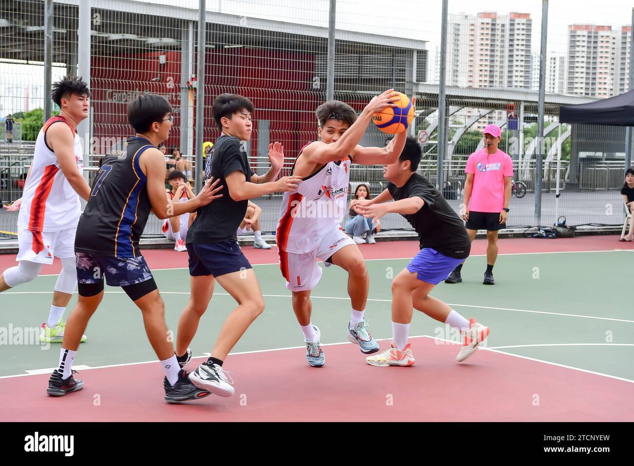 Youth basketball active sg hi-res stock photography and images - Alamy