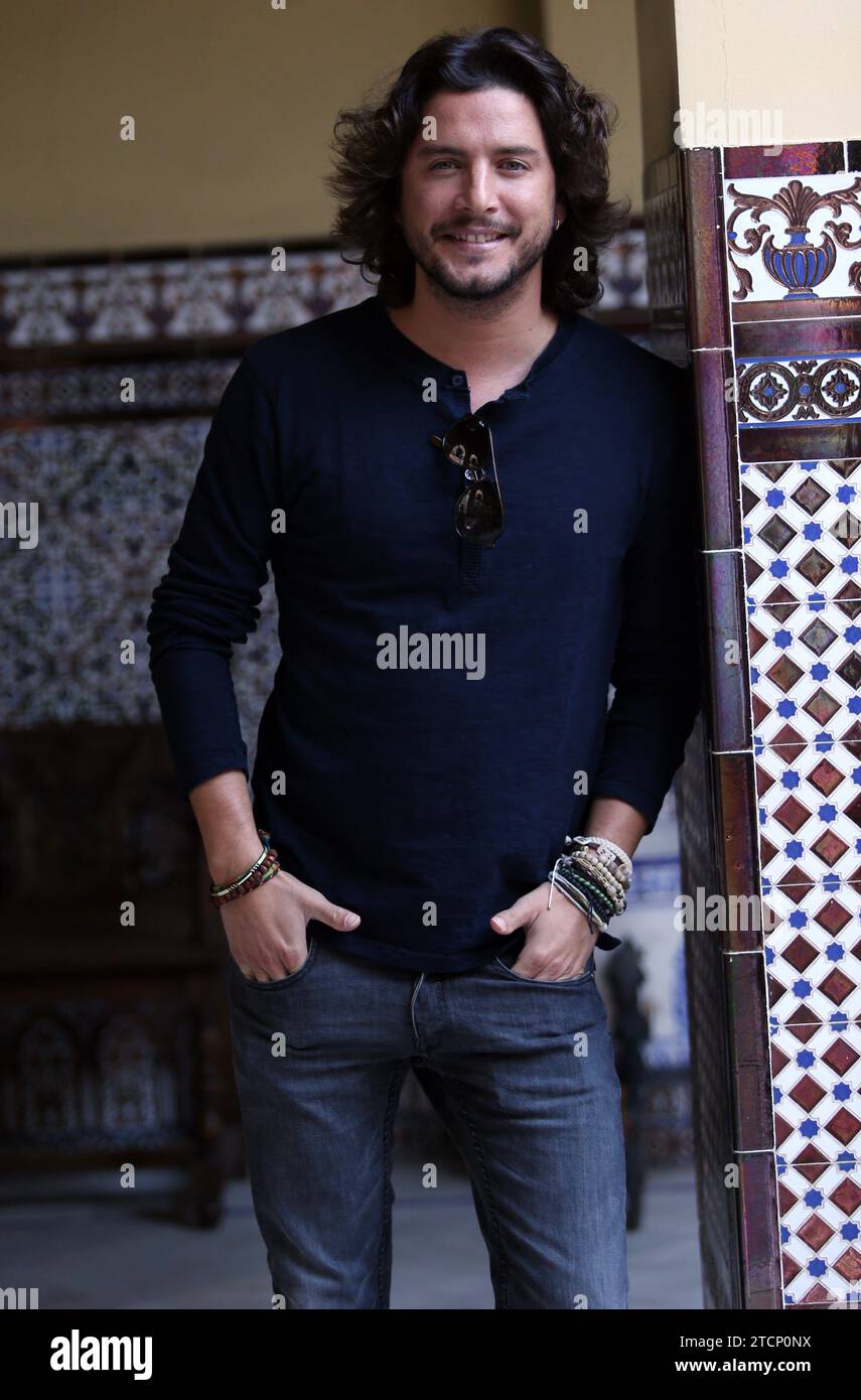 madrid, 10-10-2013.-chat on ABC of the singer Manuel Carrasco.-photo ...
