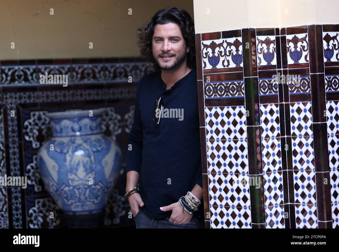 Manuel carrasco singer hi-res stock photography and images - Alamy